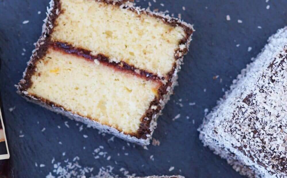 LAMINGTONS CAKE - Mari Cocinillas